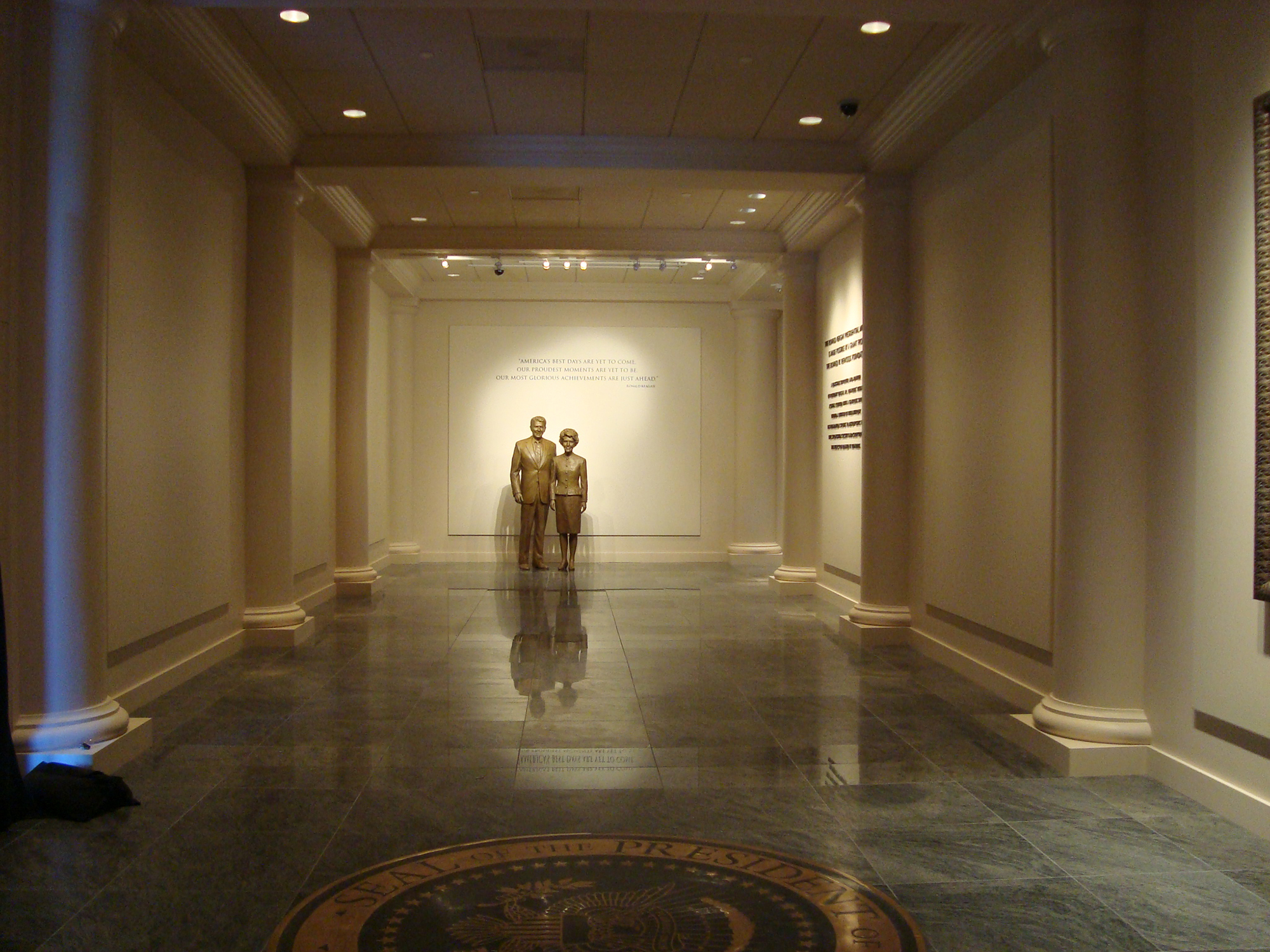 President and Mrs. Ronald Reagan - Chas Fagan Fine Art